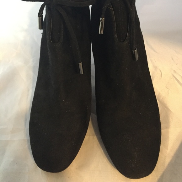 Kendall & Kylie | Shoes | New Kendall Kylie Zola Black Suede Ankle Boot ...